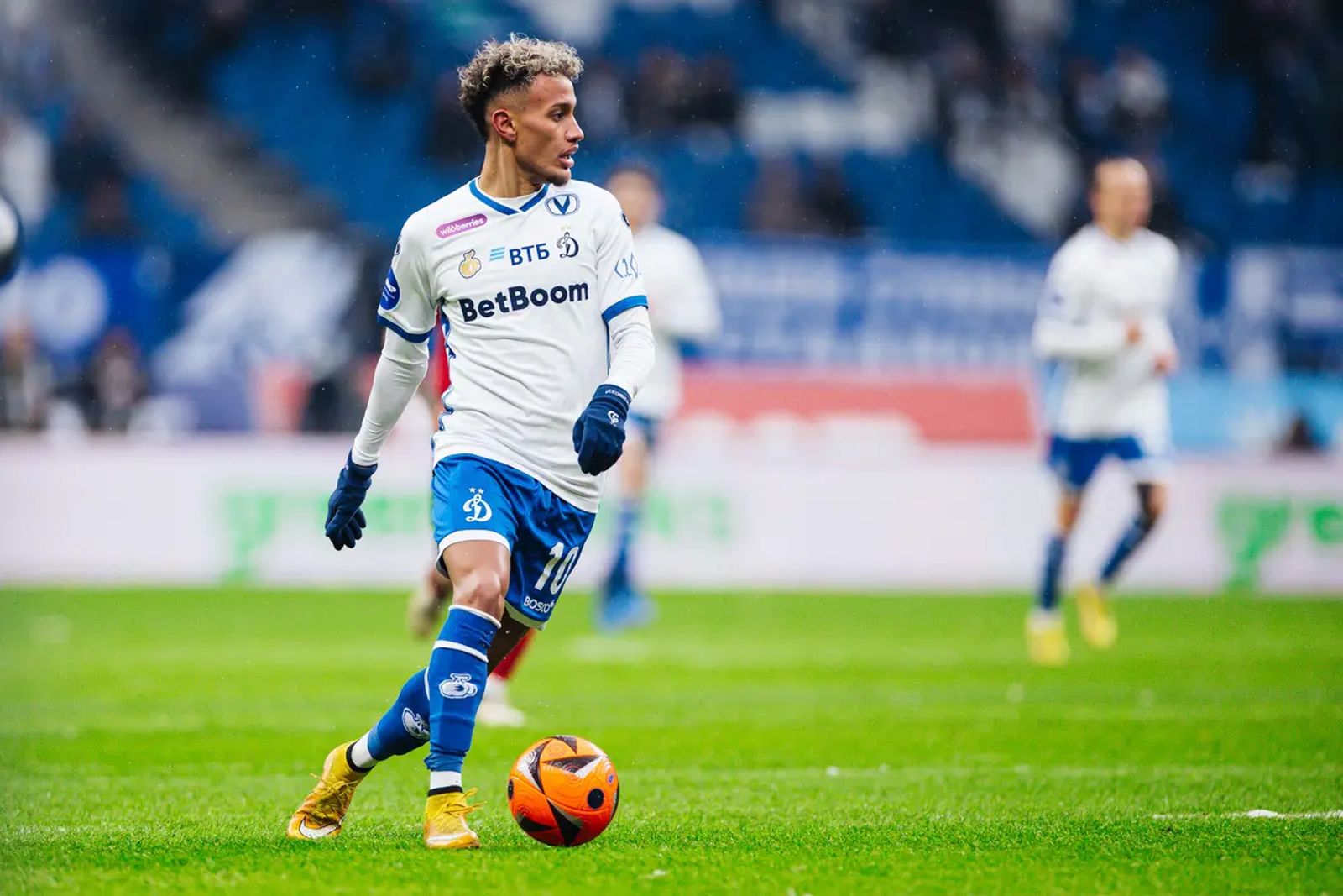 Роман Орещук: Зачем «Динамо» предлагать Бителло более выгодные условия?