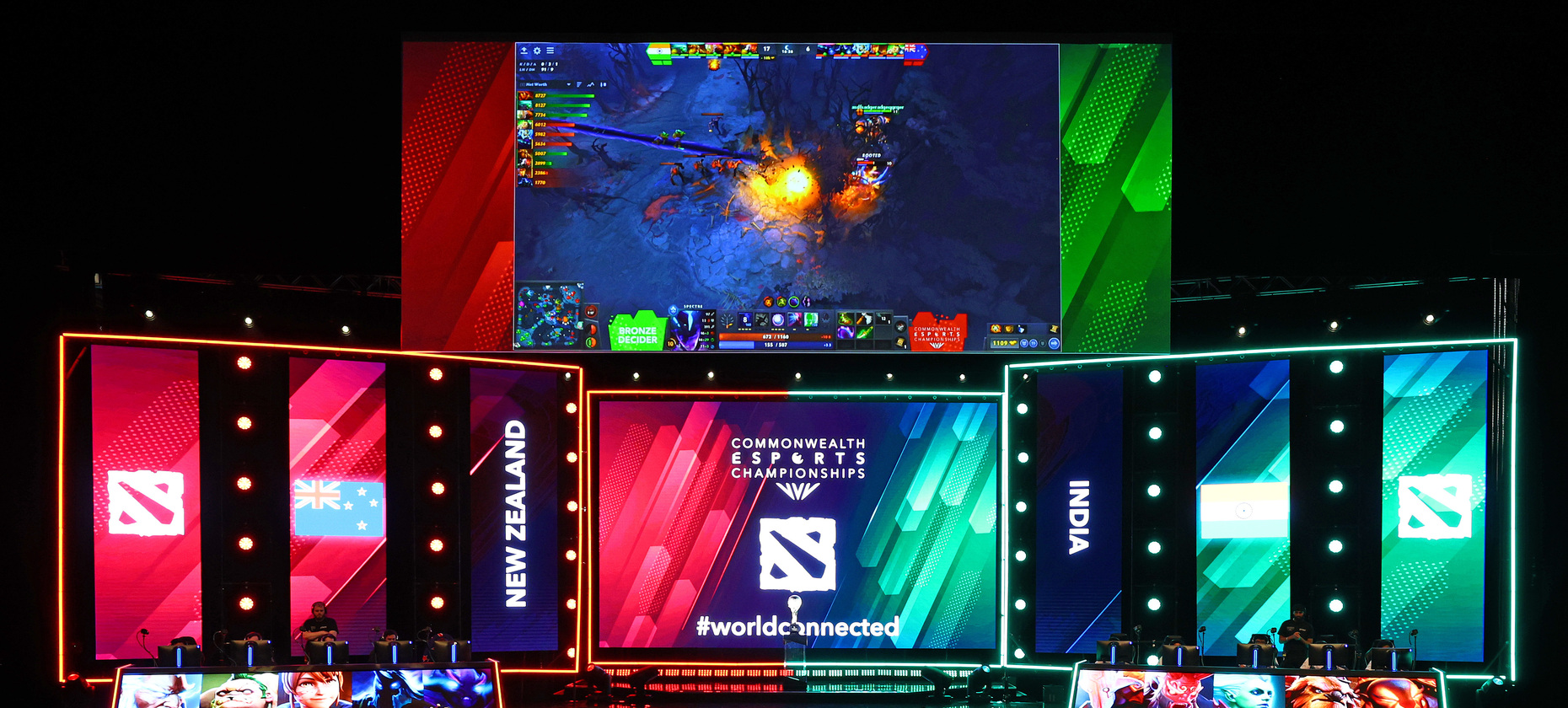 MWI по MLBB на EWC получается однокалиточным, еще одни 2-0 от чемпионок ...