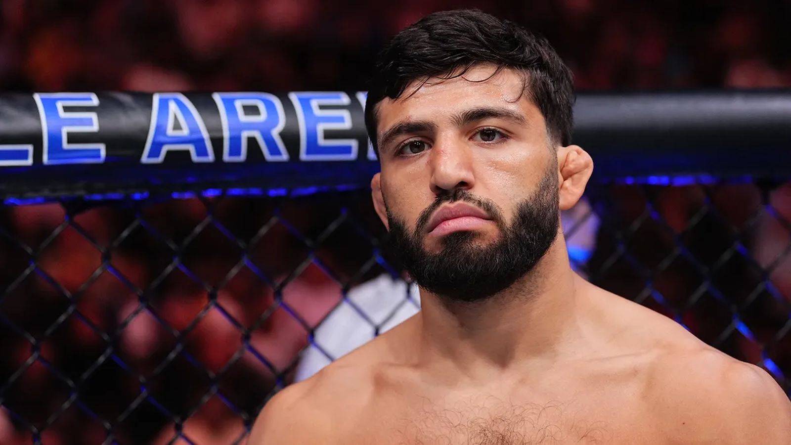 Арман Царукян рассказал о давлении UFC на россиян: Только у нас нет выбора
